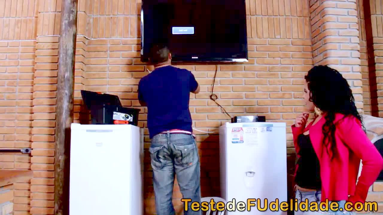 Morena Rabuda Senta Na Rola Grossa Do Casado