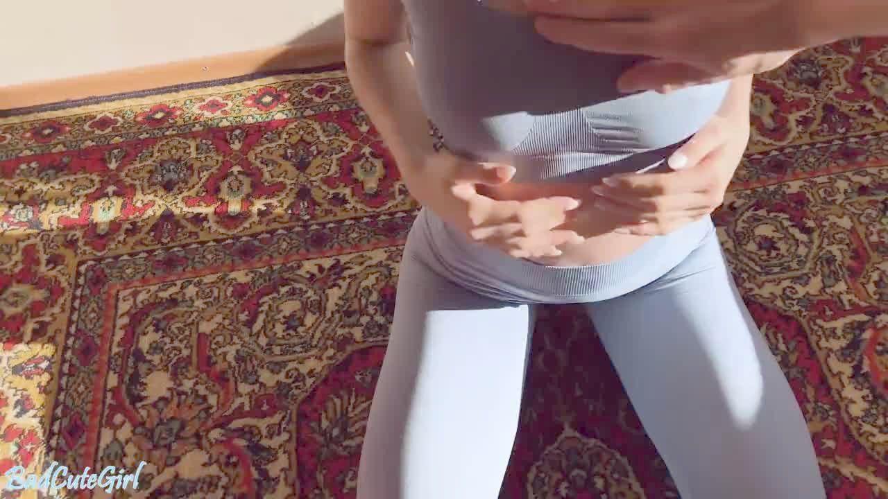 best romp in yoga pants . screwed white pearly twat ! tongues cum ! - - hotntubes.com