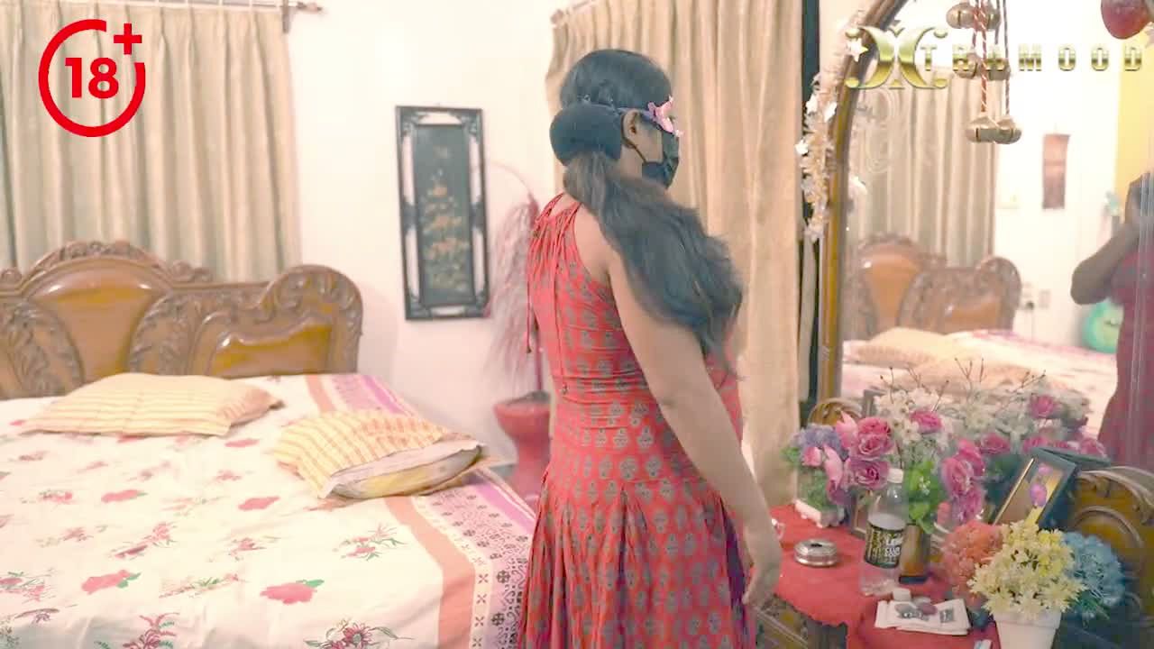 muddy desi screwed by her subordinated , porno - hotntubes.com