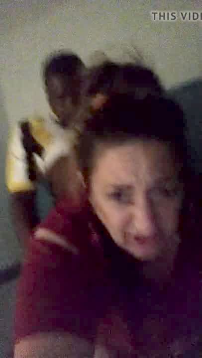 Mellow Phat Ass White Girl Gets Bbc To Splatter A Plums At Dave And Buster S