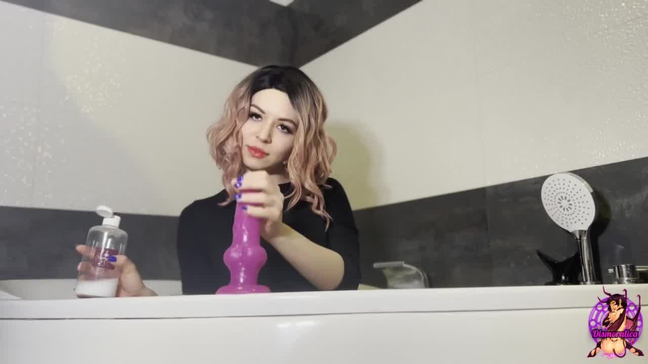 Ultra Kinky Tart Gulp And Munch Her Own Ass Fuck Spray Extraordinary Ass Fuck