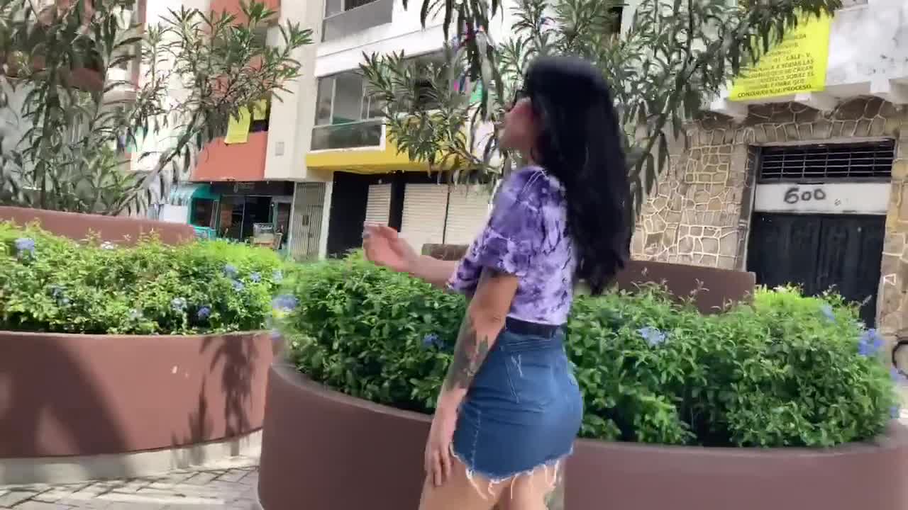 Walking Around My City While I Get Horny And End Up Shooting Fluid On