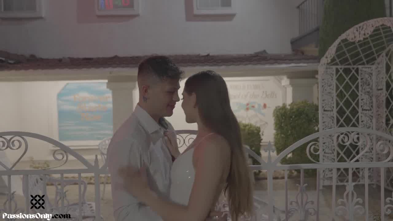 Newlywed Couple First Time Making Enjoy Pornography 92 7374