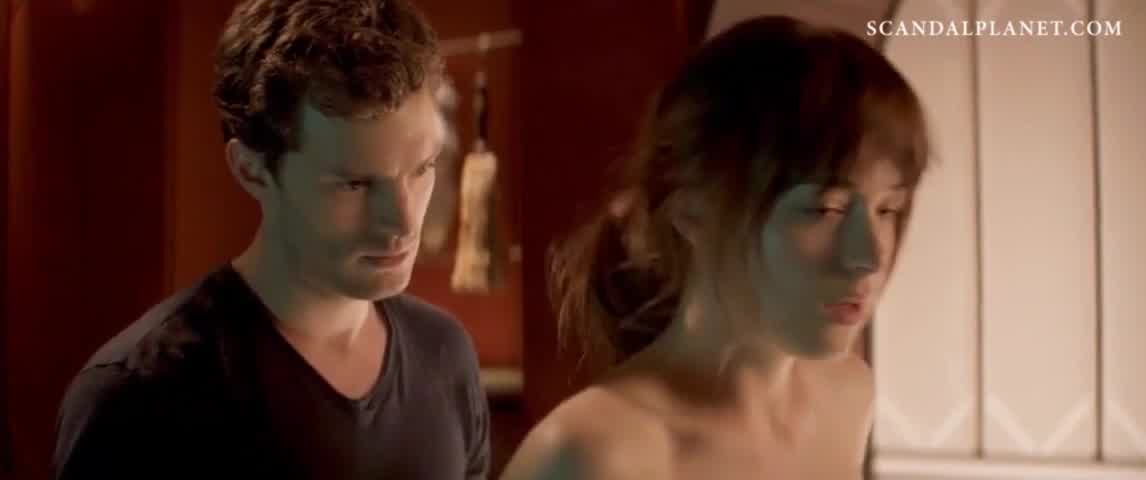 Dakota Johnson Sky Clad Vulva And Boobs On Scandalplanetcom