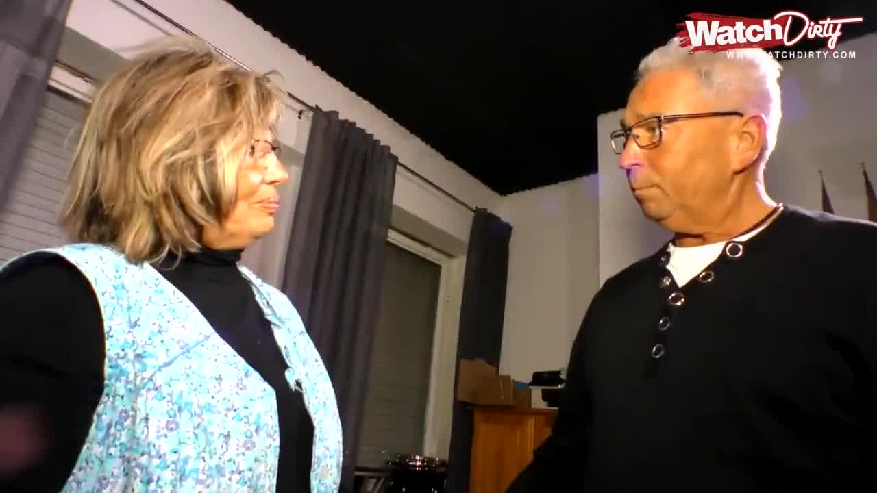 Die Putzfrau Geschwaengert Free Yam Sized Butt Woman Yam Sized Titties Fuck Hd Porno