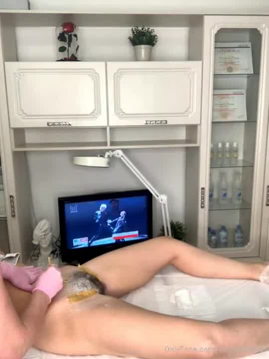 Sugar Nadya Depilates A Very Bushy Cooch Porn 95