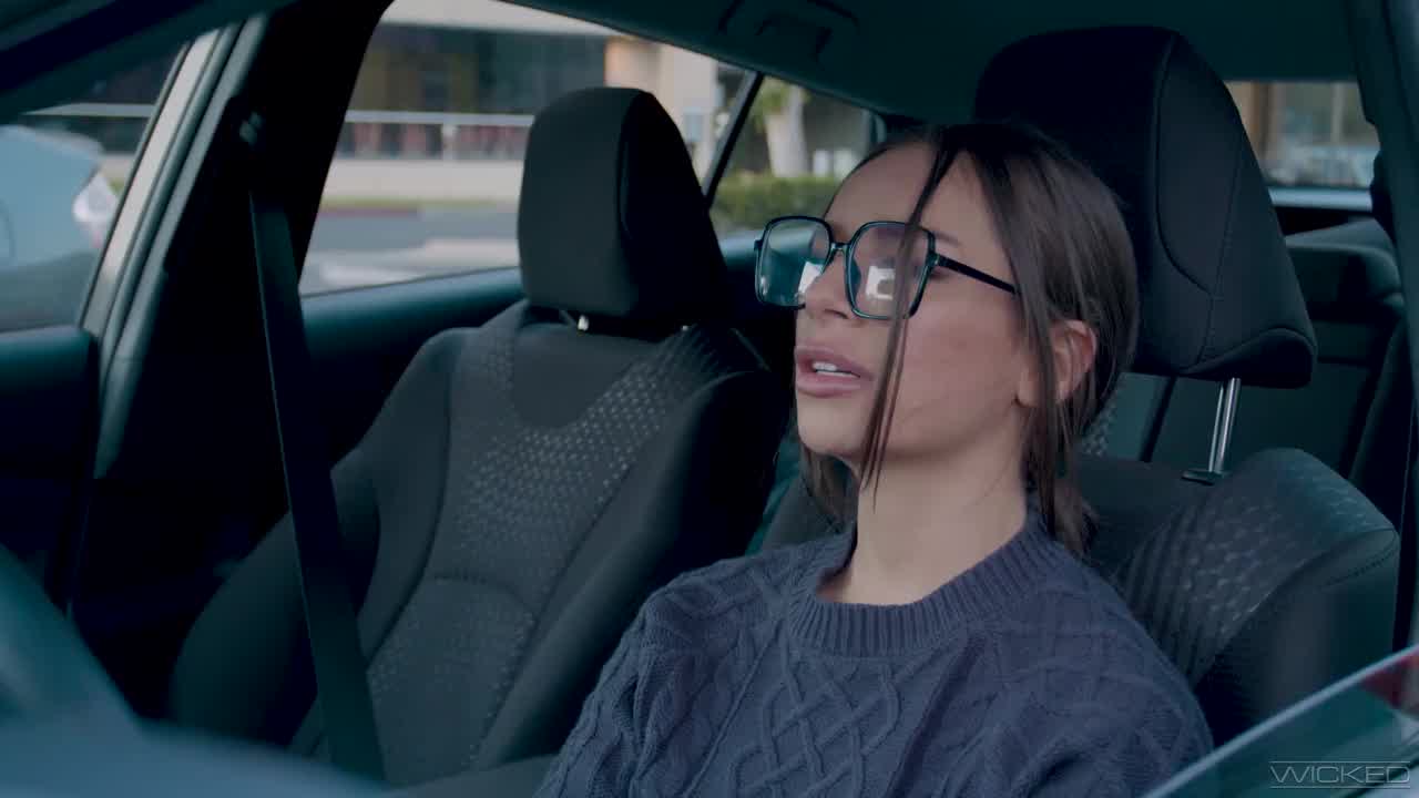 curvy fair haired honey gets dicked hard on her cam total sequence - hotntubes.com