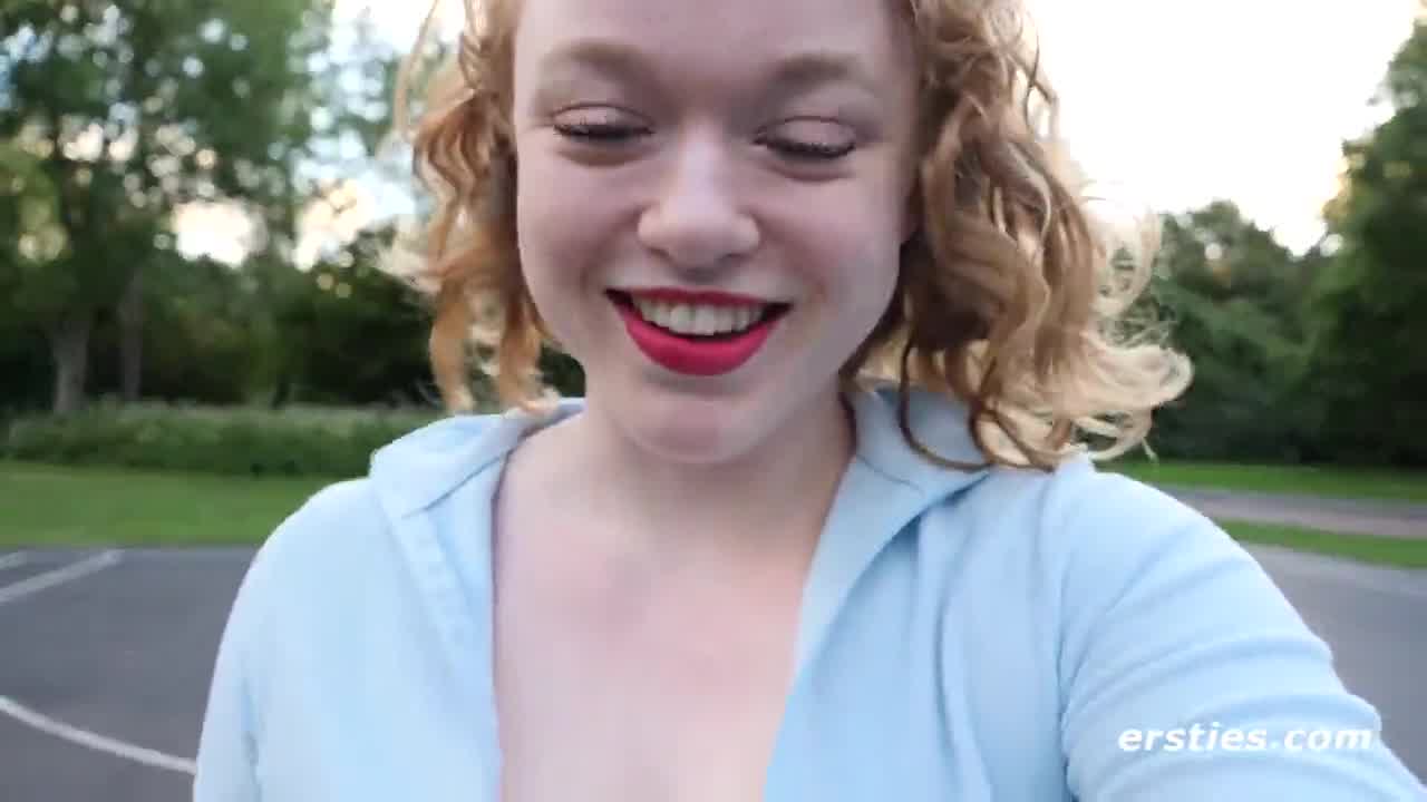 Huge Boobed First Timer Sarah Jerks After Daily Exercise