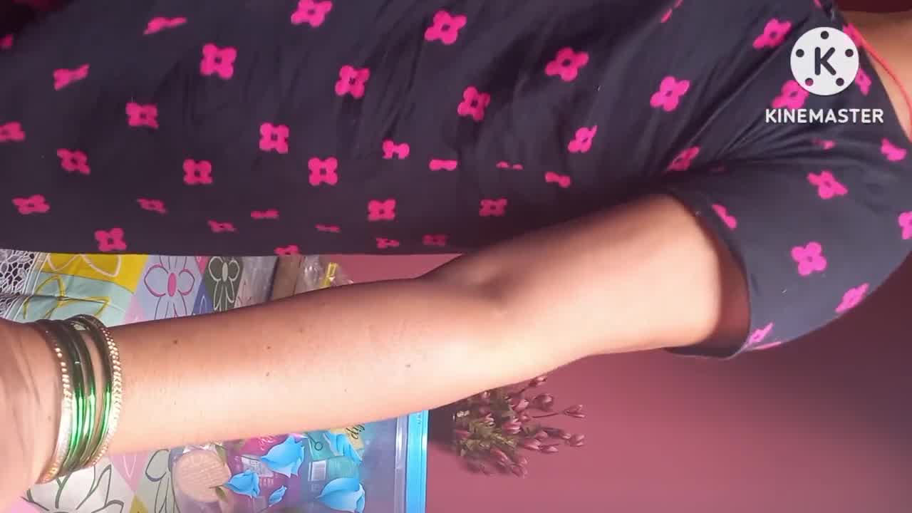 Lovely Sexi Bhabhi Ki New Home Choodai Flick