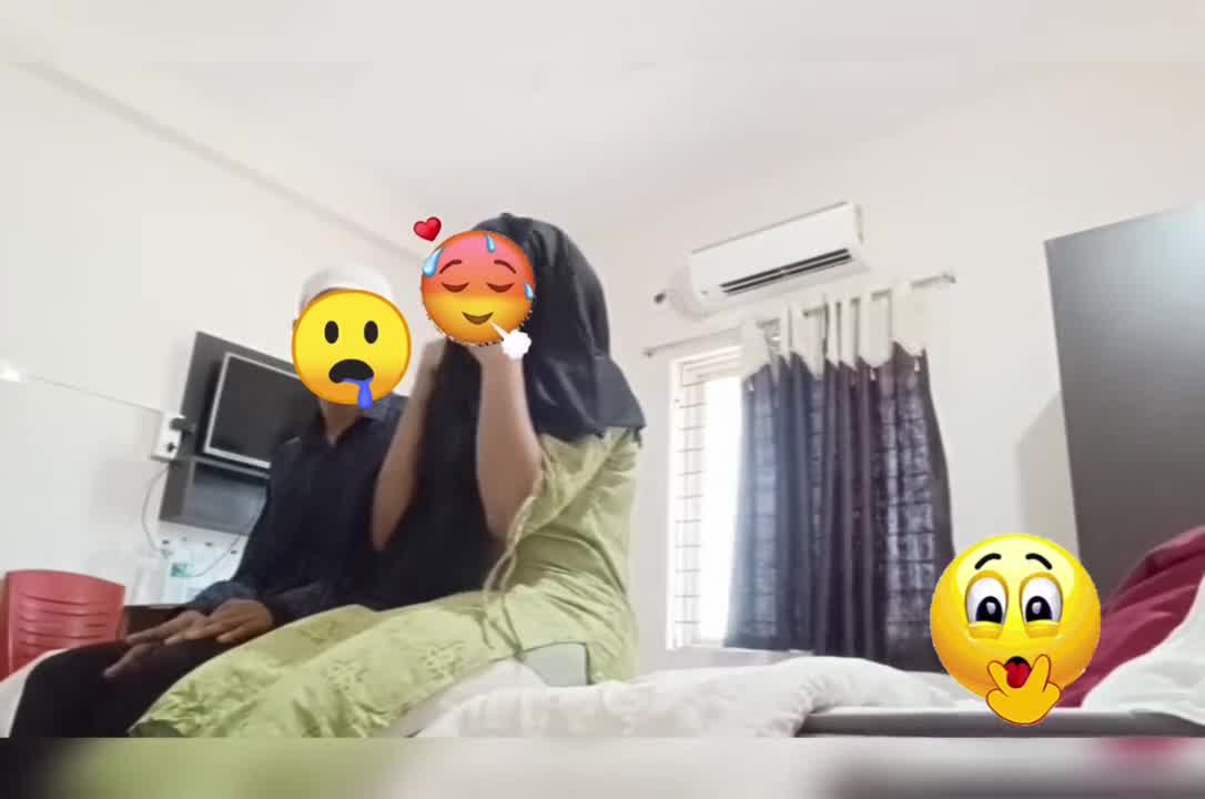 Pervy Muslim Teenage Gf Ko Peheli Bar Hotel Main Lekar Jabardasti Kiyaa