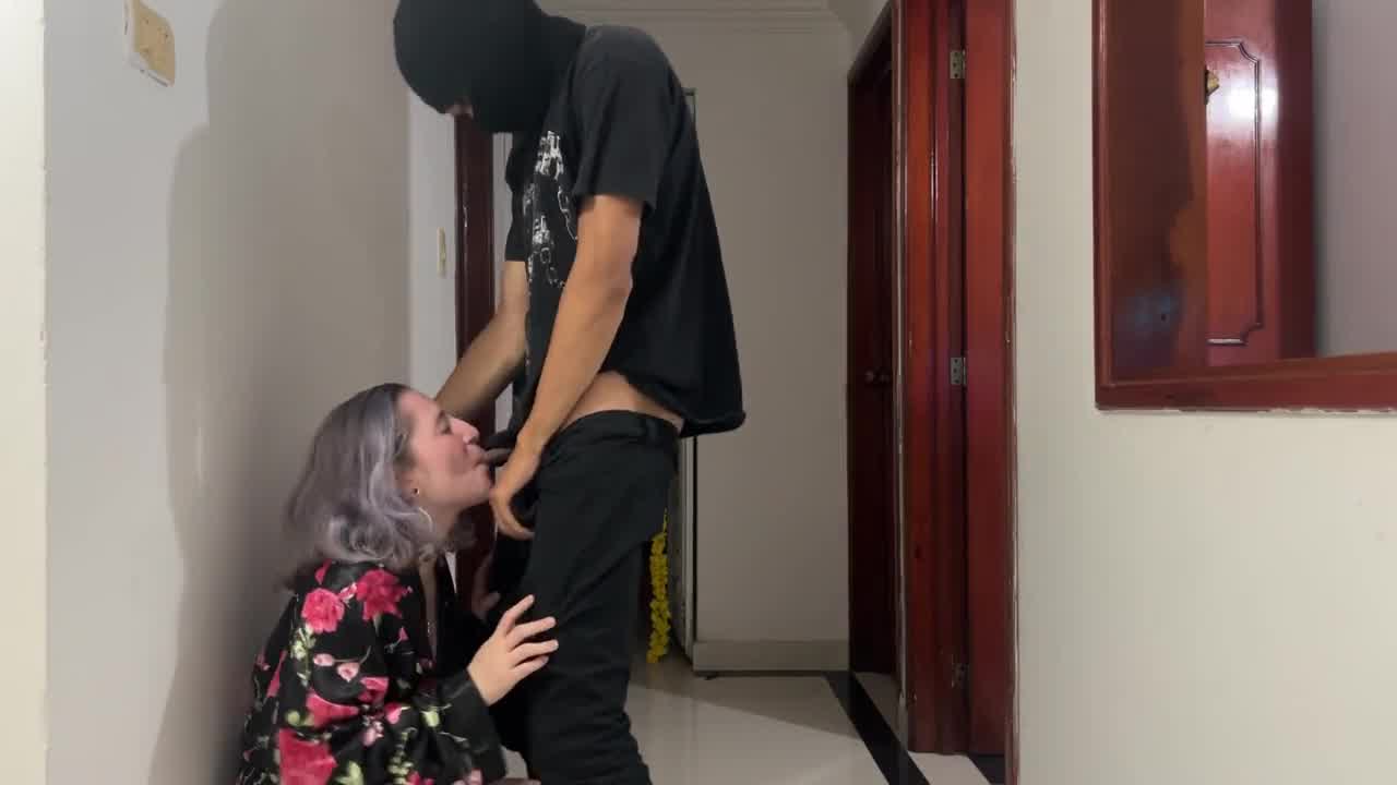 Ladron Entra A Mi Casa Prefiero Ser Follada A Que Se Robe Algo