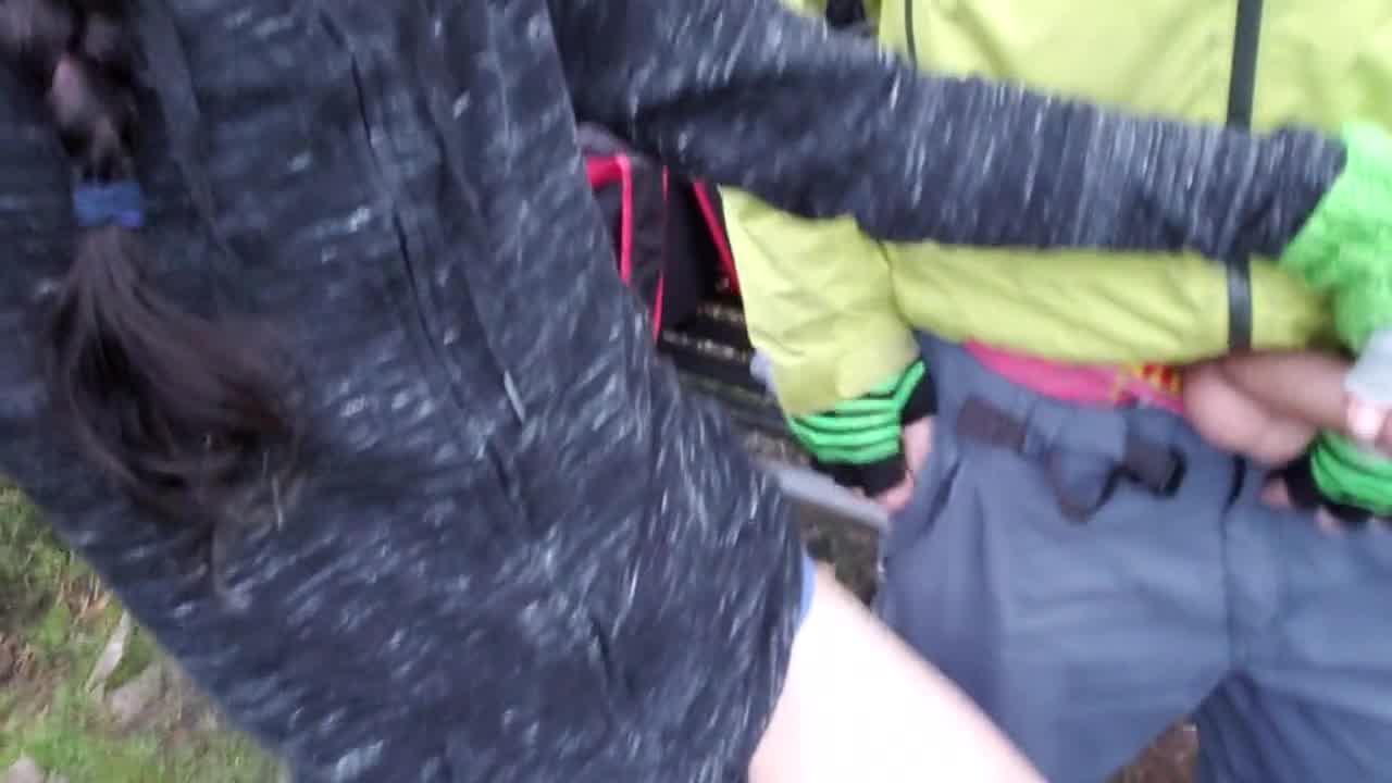 peeing challenge with my bf - hotntubes.com