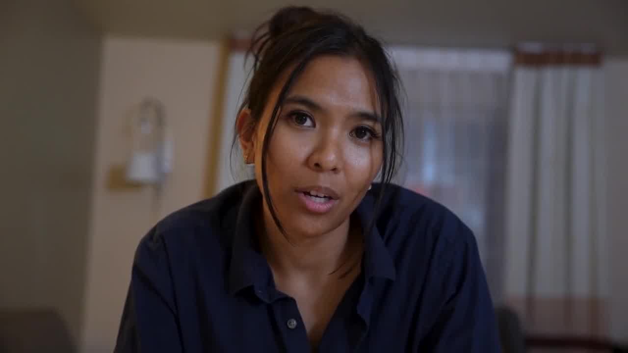 Chinese Maid Caught Stealing 7383