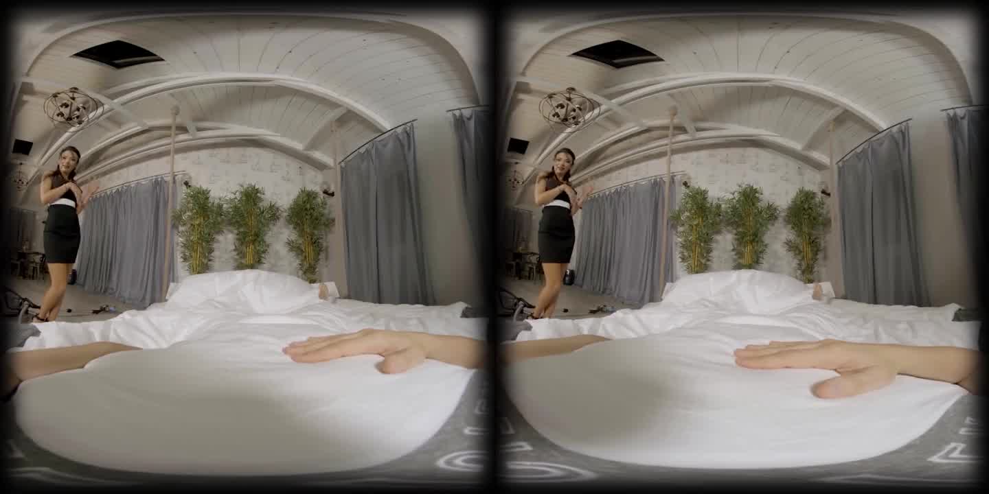 Expert Nanny Know How To Makes You Hard Vr Pornography