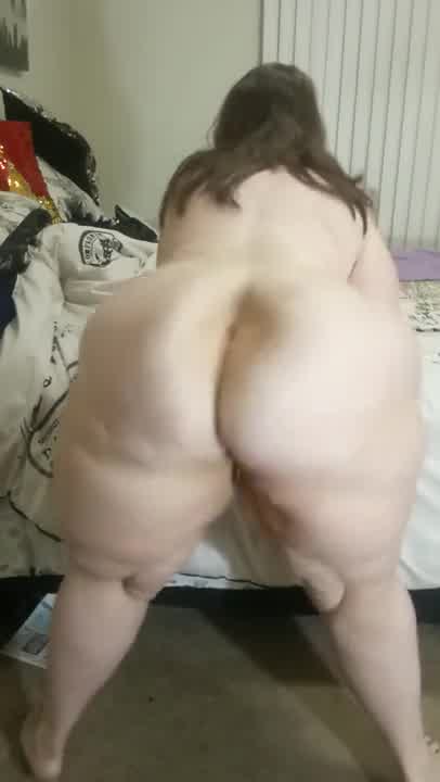 worn phat ass white girl ass clap - hotntubes.com