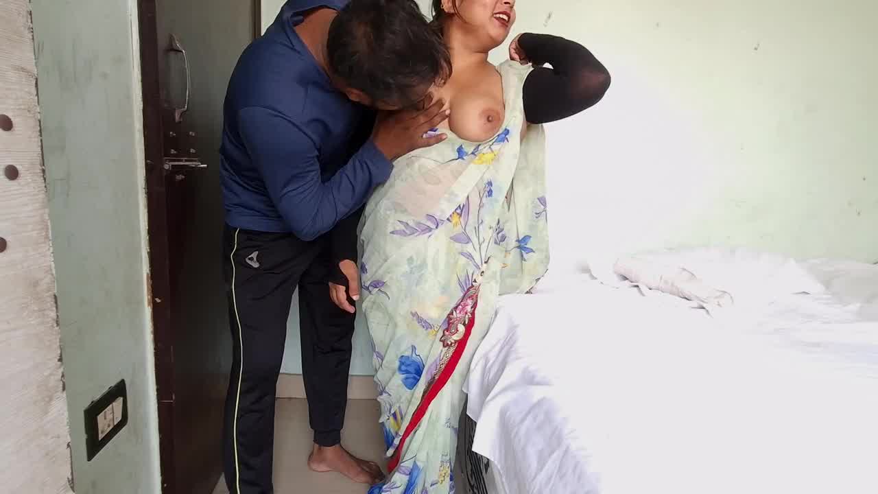 Buttfuck Sex Rented Dame Ki Gand Mari Makan Malik Ne