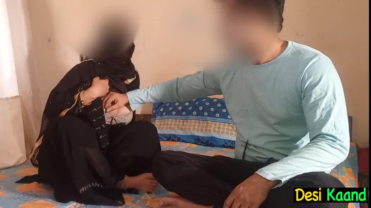 Dost Ki Muslim Maa Ko Jabardasti Pel Diya Hindu Land Ki Peyasi Thi