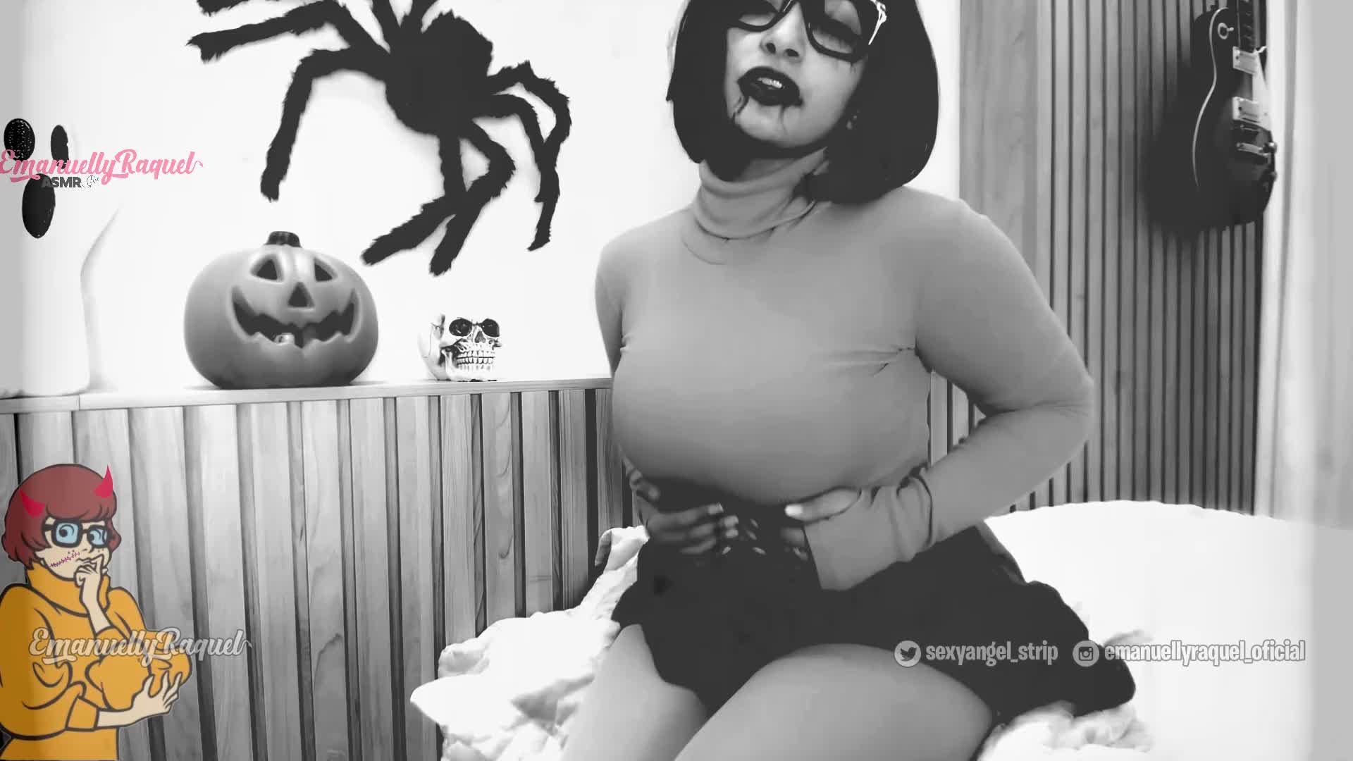 Velma Dinkley From Socooby Doo Costume Play Red Light Green Light Wank