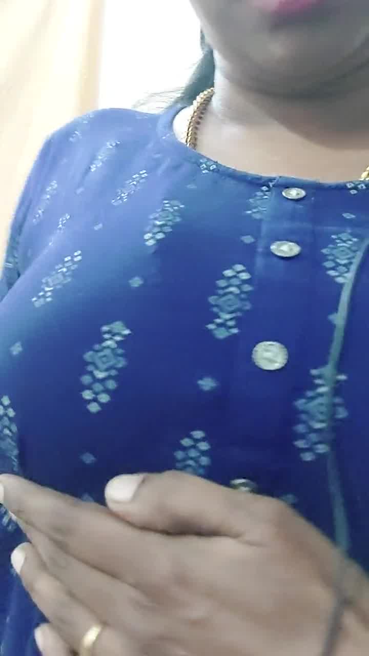 Chithi Role Have Fun Tamil Ponnu Undressed Muddy Converse Show