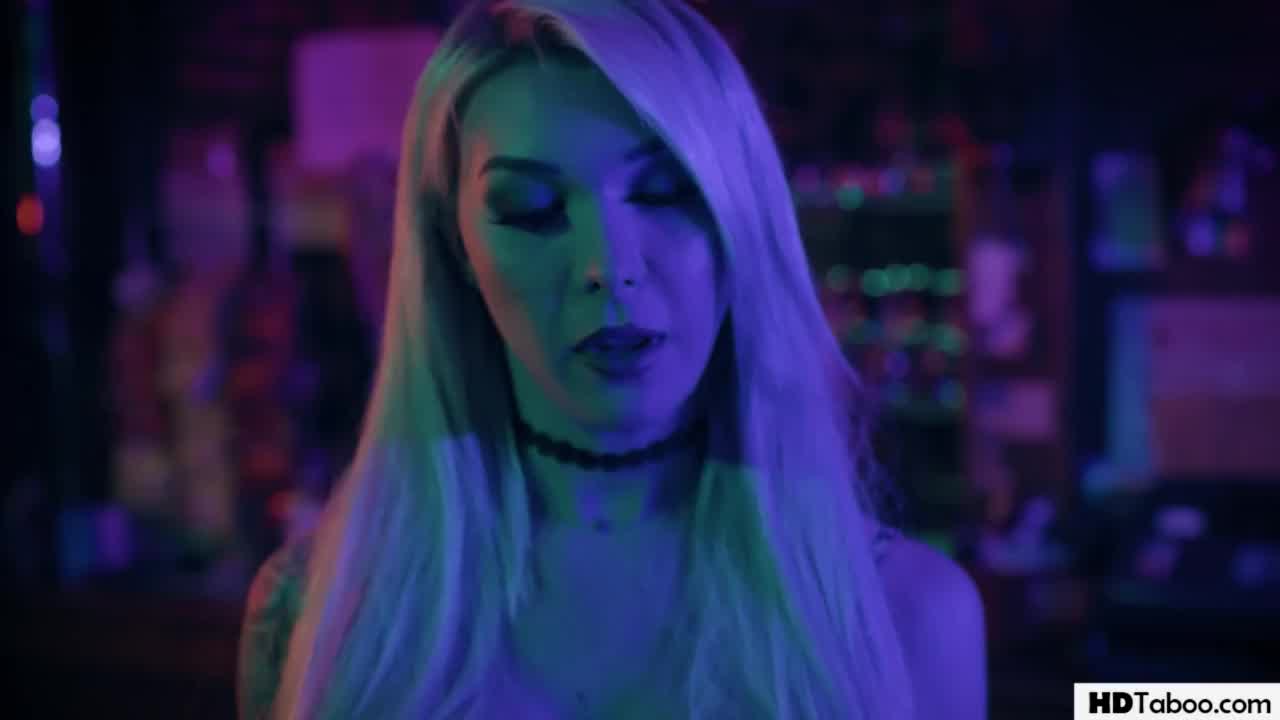 cheating husband fucks slutty latina - hotntubes.com