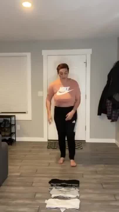 supreme tik tok - hotntubes.com