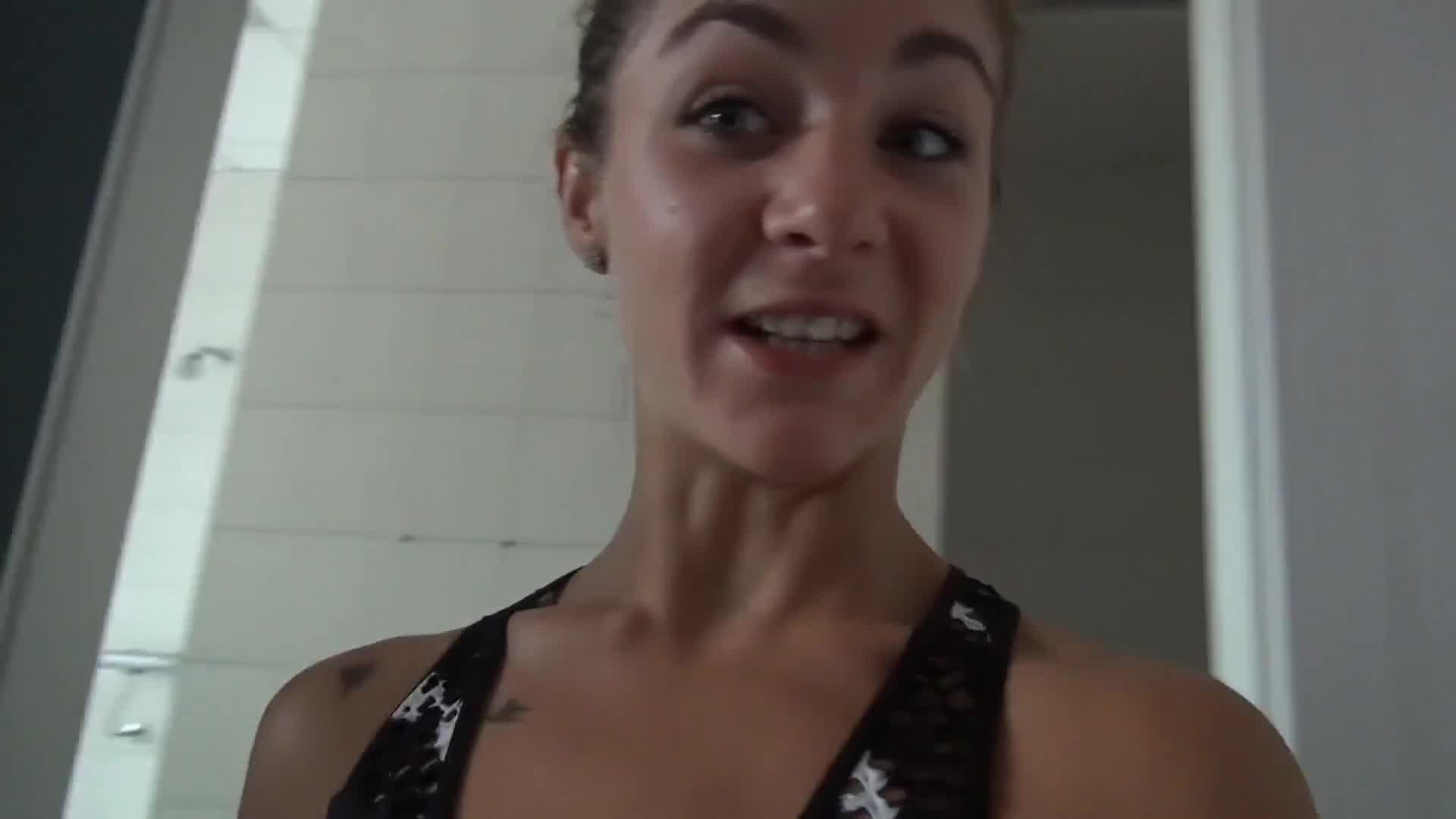 Excellent Honey Fucked In Gym Locker Apartment