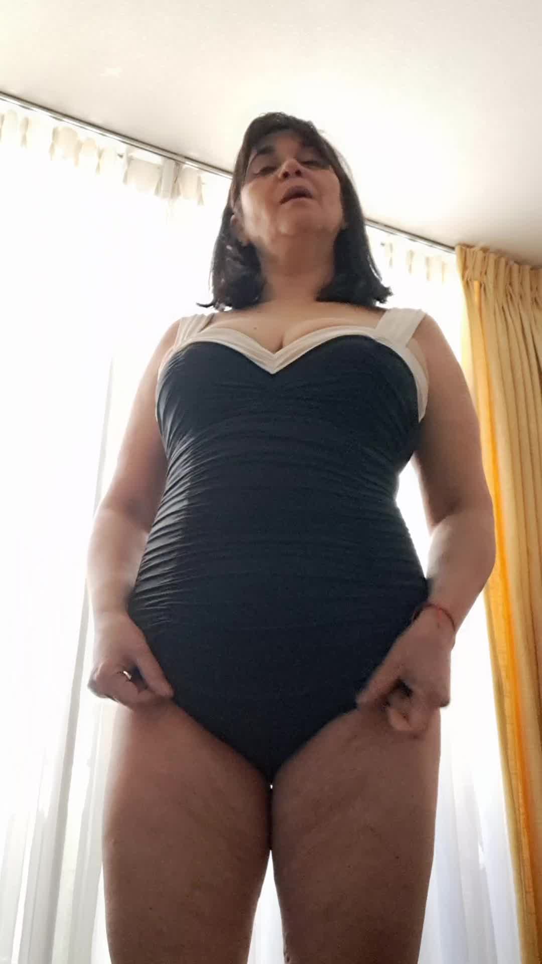 Mummy Displays Her Privacy And Wants A Massive Beef Whistle 5197