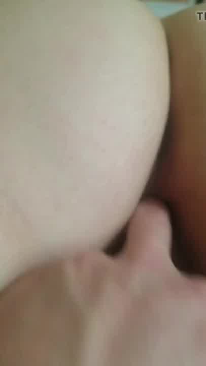 finger play before a creampie . - hotntubes.com