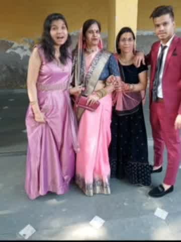 behan ki chudai ki kahani - hotntubes.com