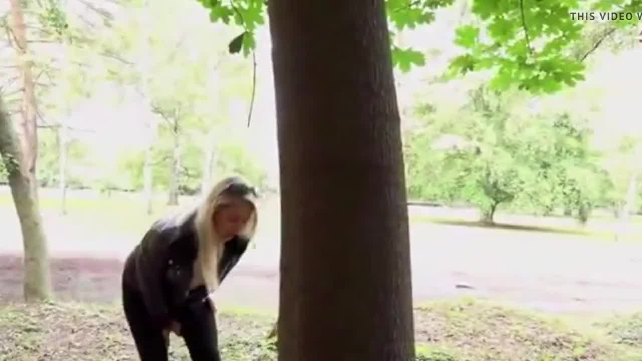 pee fart - hotntubes.com