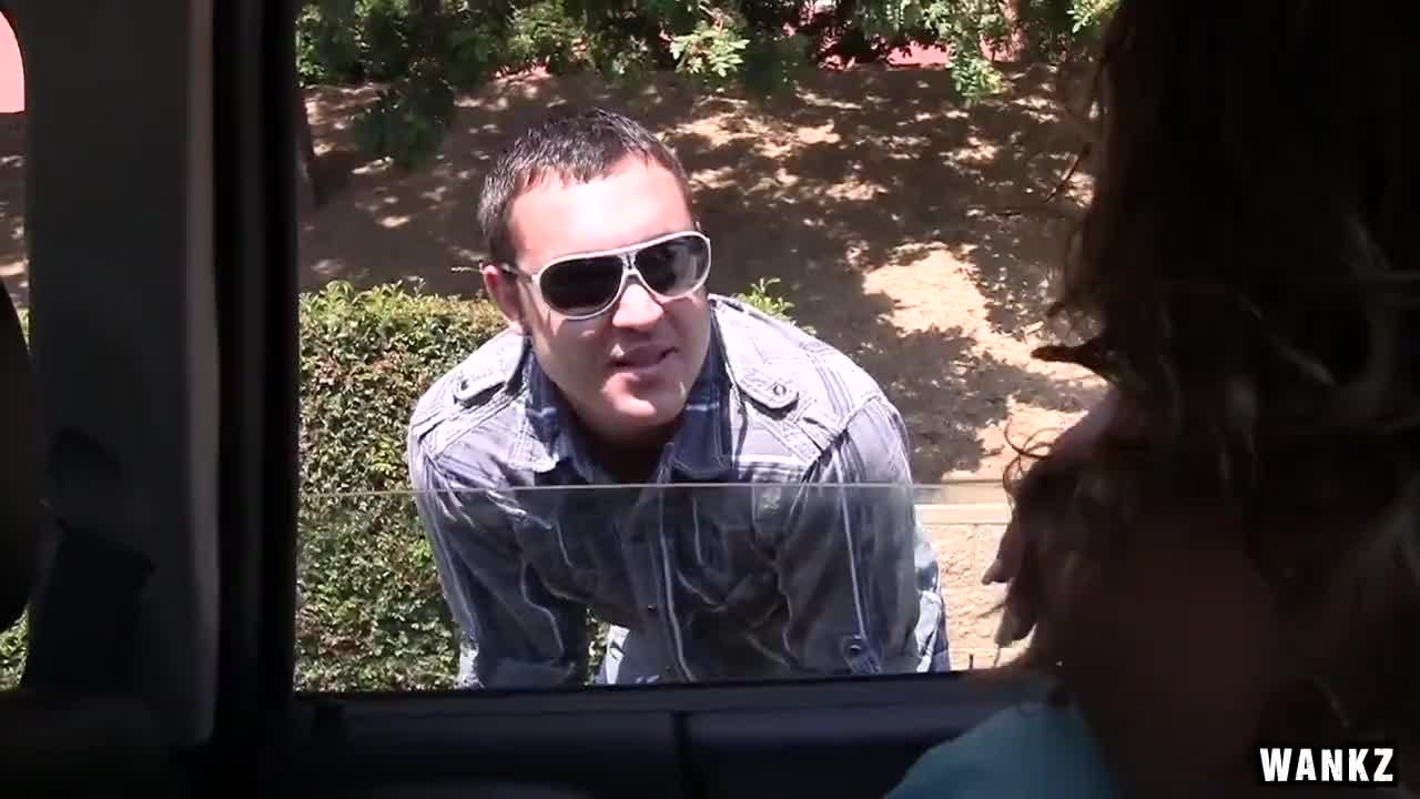 3 Milfs Screw Man