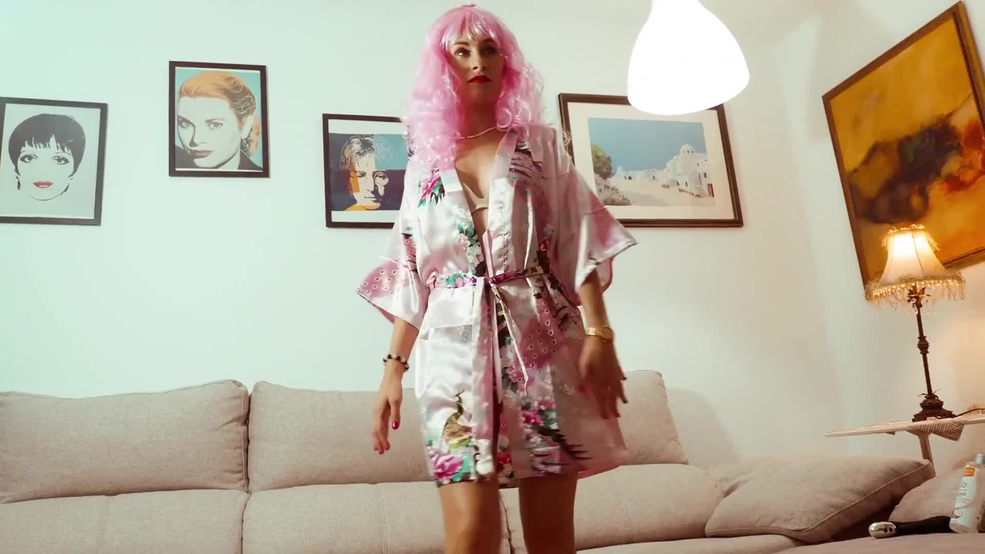 The Actress Ariel Ortiz With Her Pinkish Hair Displays Her Nearby 2258