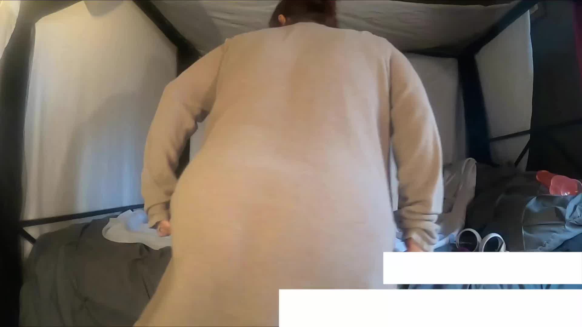 Gorgeous Plumper Ejaculating To Vr Pornography Non Vr Preview