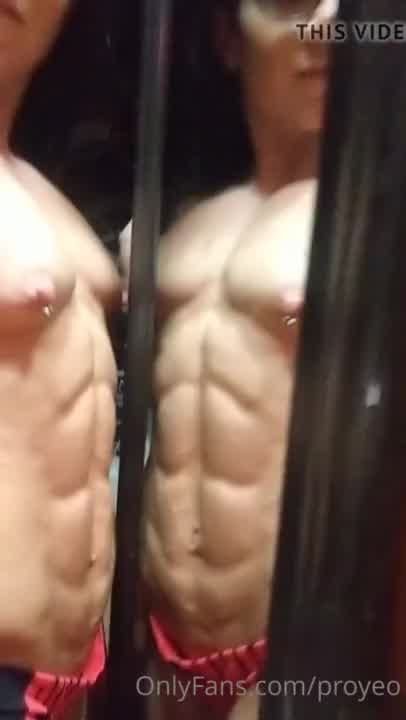 mind-blowing six pack - hotntubes.com