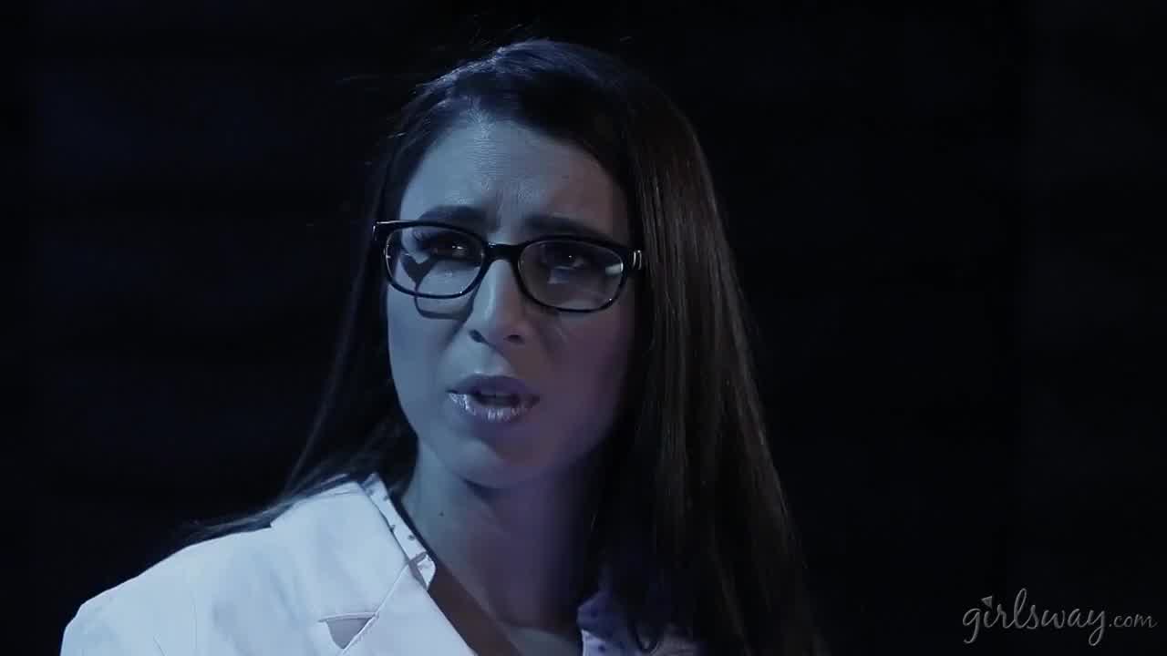 3 squirting lesbos - hotntubes.com