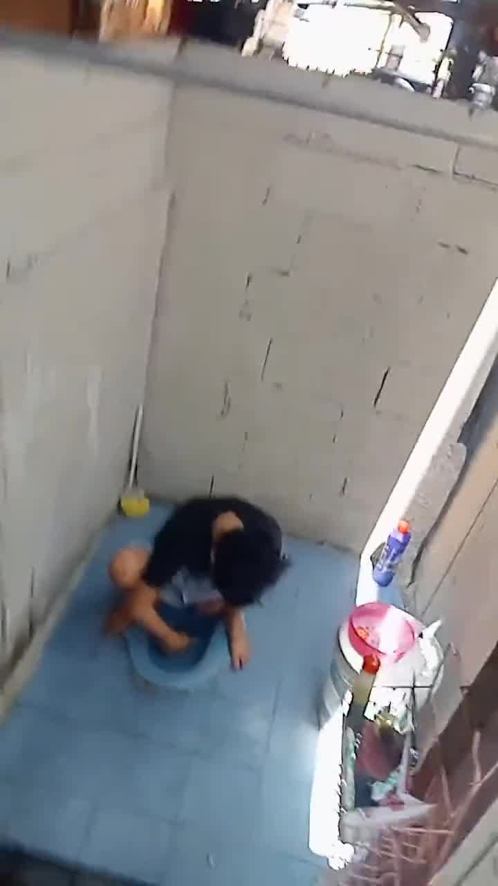 secretly filming thai gals - hotntubes.com