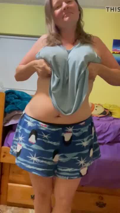 spectacular unclothe tease - hotntubes.com