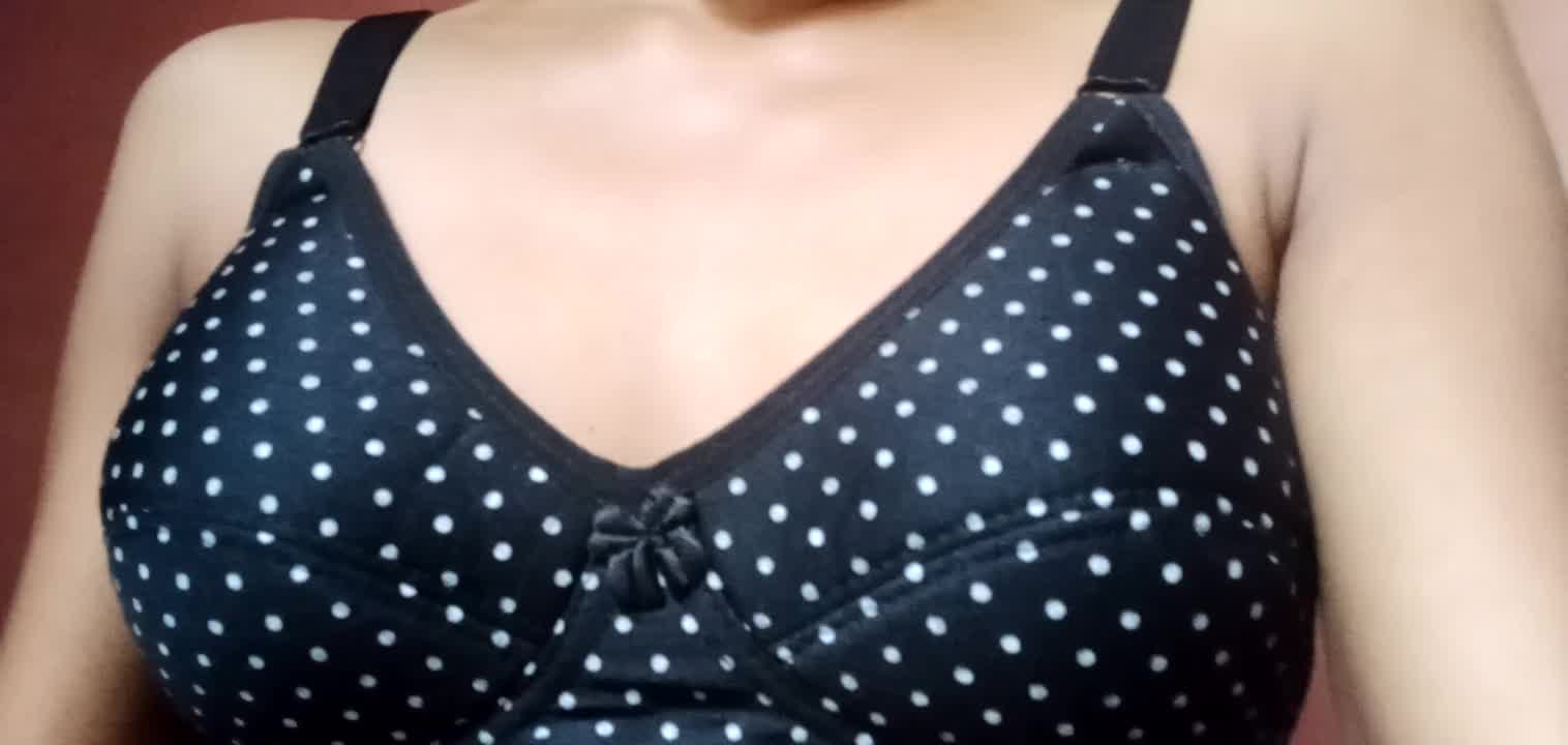 exciting woman homestyle with sumptuous hooters and tight gash nine - hotntubes.com