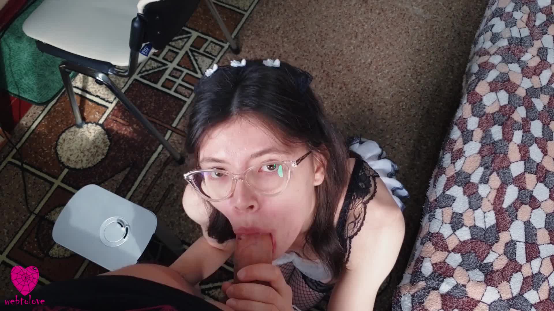 kun’s wishes of his own fabulous maid chan in fishnets came true - hotntubes.com